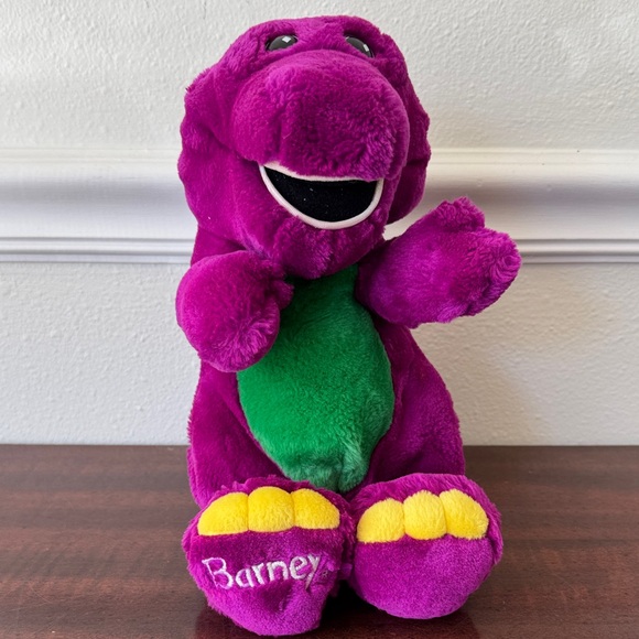 Golden Bear | Toys | Vintage 992 Barney The Dinosaur Plush Toy By ...